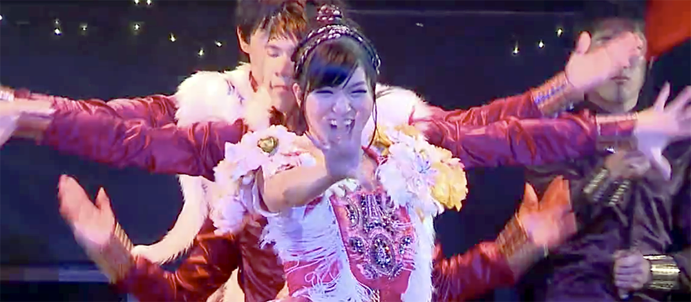 AKINO｜Profile -プロフィール-｜bless4オフィシャルウェブサイト